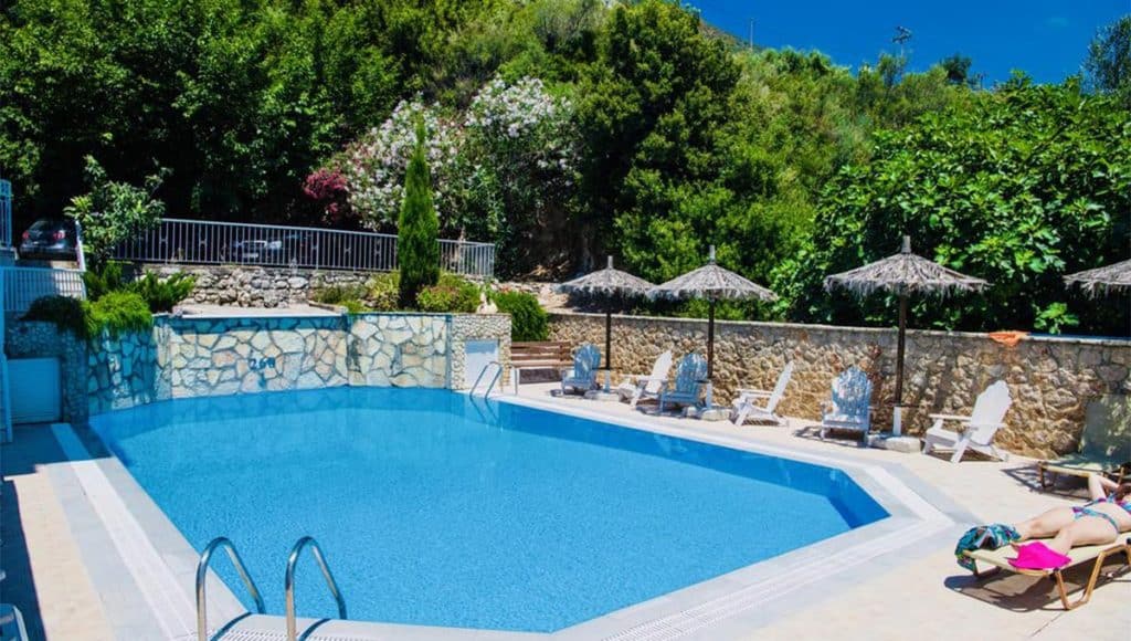 Hotel Ponti Beach Lefkada Vasiliki - Turistička agencija SALVADOR ...